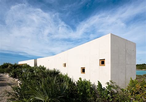 Rick Joys Caribbean Holiday Home Allows Coastal Breezes To Pass Through