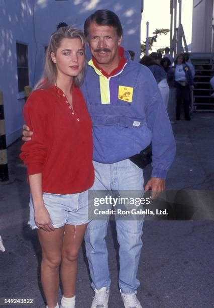 Shannon Everett Photos And Premium High Res Pictures Getty Images