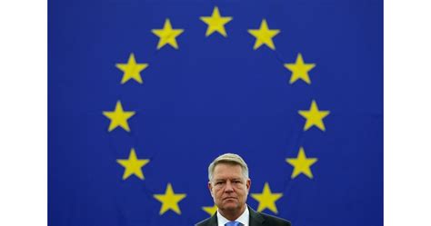 Клаус Йоханис Румъния не е готова за председателството на Съвета на ЕС