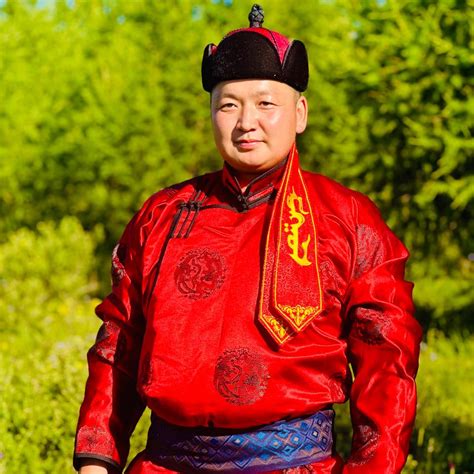 Аав ээждээ эрүүл энх сайн сайхан бүхнийг хүсэн ерөөе💖💕 7 настай ээжийгээ бурханы оронд алдаж