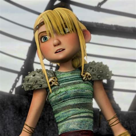 Pin De Carolina Em How To Train Your Dragon Franchise ♡ Soluço E