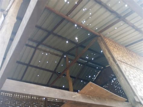 မုံရွာတောင်ခြမ်းဘက်သို့ စစ်ကောင်စီက လက်နက် ကြီးဖြင့်ပစ်ခတ်ရာ စစ်ရှောင်များရှိသည့် ဘုန်းကြီး က