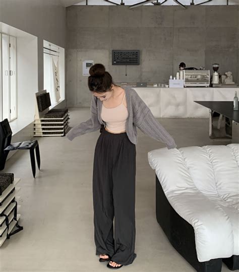 린다걸 펀칭 숄 루즈핏 가디건 파티룩 오피스룩 간절기 가을 봄 데이트룩 데일리룩 캐주얼 편한