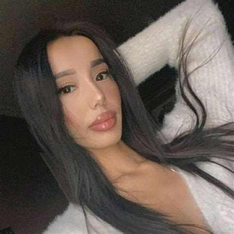 Show Webcam De Ginger Lo Spankbanglive