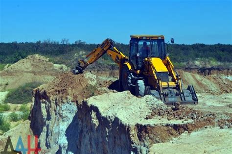 В посёлке Мирном ДНР начало работу предприятие по добыче и обработке щебня в блоге Добыча и