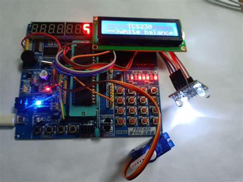 281、基于51单片机的tcs230颜色识别物品分类lcd1602显示系统设计程序原理图程序流程图芯片资料配套资料等基于 51 单片机的颜色检测仪设计 Csdn博客