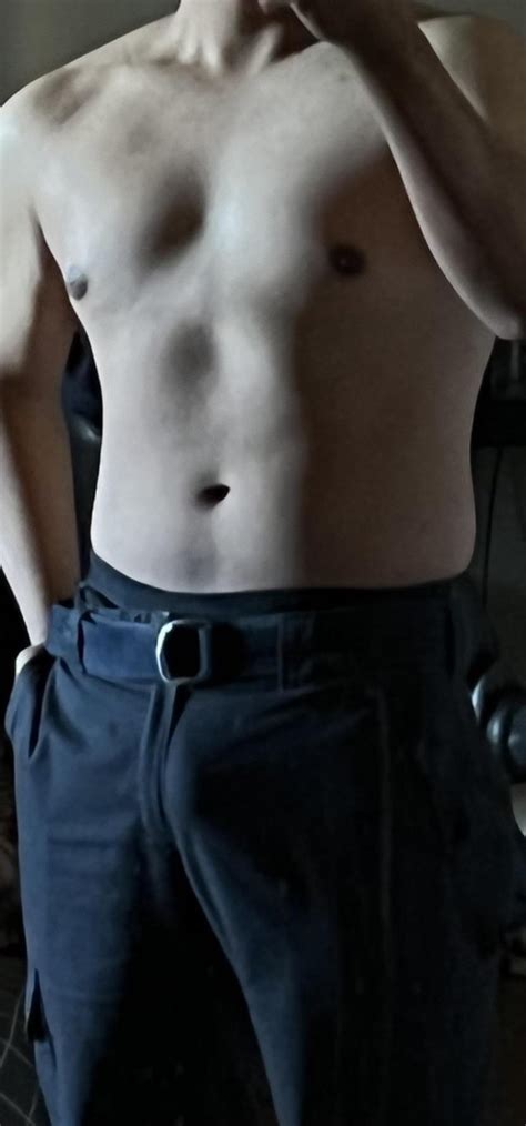 How Visible Do Yall Like The Bulge Rbulges