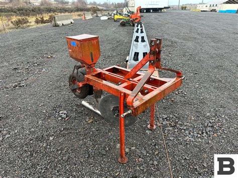 Gopher Machine Booker Auction Company