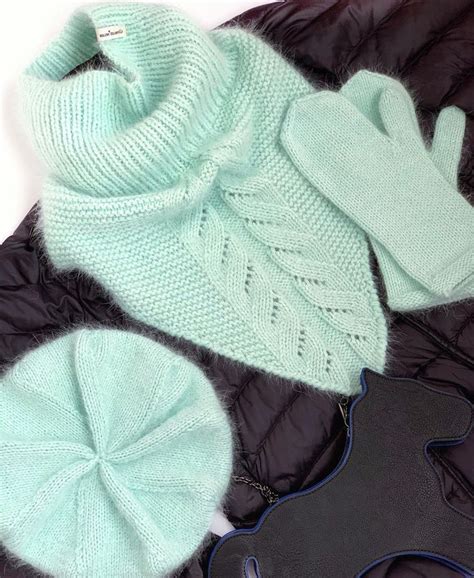 ШАПКА ШАРФ ПУШИСТЫЙ СВИТЕР On Instagram Шаблоны вязаных шляп Ткацкие станки Схемы вязания шапок