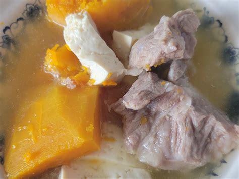 南瓜排骨燉豆腐 by 林淑瑜 愛料理