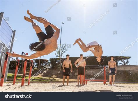 82 Imágenes De Group Of Five Shirtless Men Imágenes Fotos Y Vectores