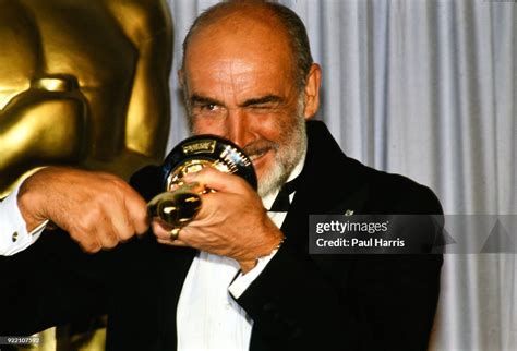 Sean Connery Back Stage At The 1989 Oscars March 29 1989 Dorothy