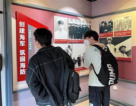 公共管理学院硕士研究生第一党支部开展 “学思践悟二十大，砥砺奋进新征程”主题党日活动 湖南大学公共管理学院