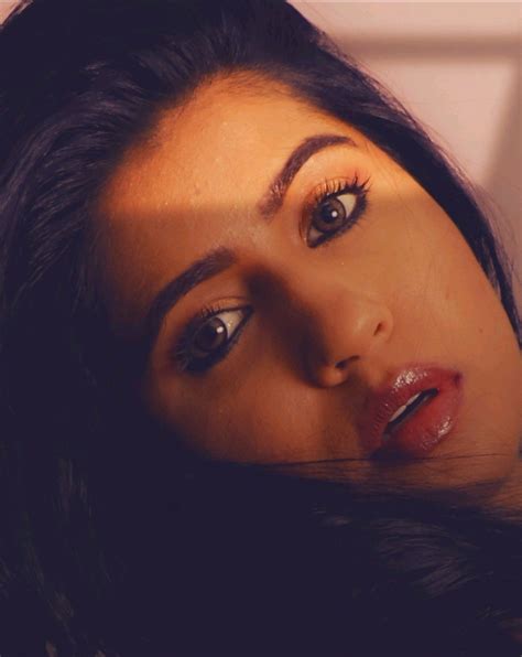 Vanshika Gupta On Linkedin Vanshikagupta Actress Poetess