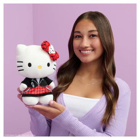 Peluche Coleccionable Hello Kitty Red Punks 20 Cm Mo Éxito
