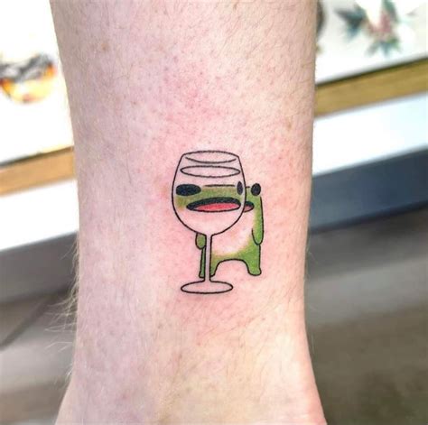 Pin By Ying On Tattoos Funny Tattoos Tattoos Frog Tattoos