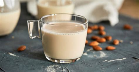 귀리·아몬드 우유 어떤 사람에게 좋을까