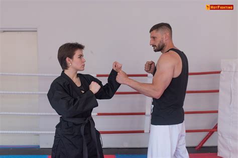 Hot Fighting Female Martial Arts Hot Fighting Female Martial Arts