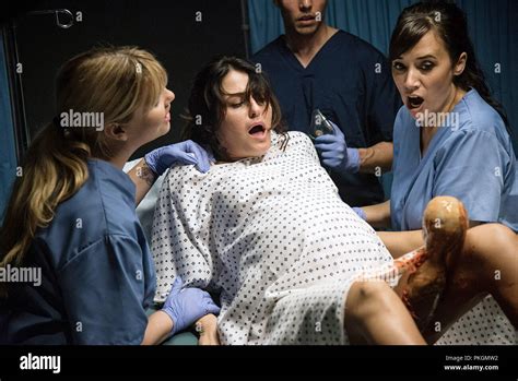 Cynthia Scout Taylor Compton Center Ryan Izay Back Victoria Cruz Right 2018 © Indican