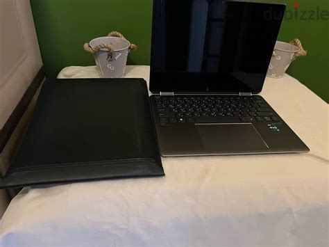Hp Spectre X Ef Xxx In Intel Core I Th Generation Laptop Computers