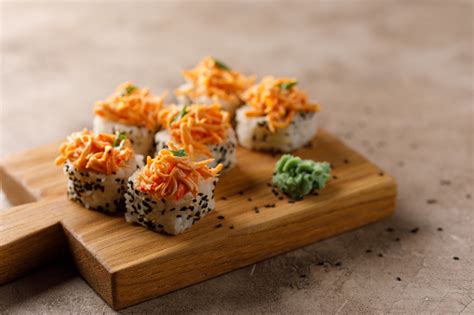 텍스처 배경에 식욕을 돋우는 롤 일본 음식 개념 클로즈업 0명에 대한 스톡 사진 및 기타 이미지 0명 고추냉이 날것 Istock