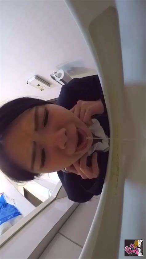 Japanese Girls Vomit