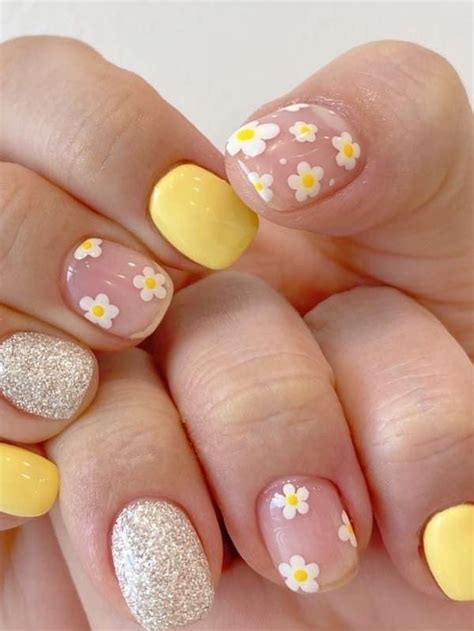 75 Simple Flower Nail Designs Perfect For Spring Cute Nails Yellow