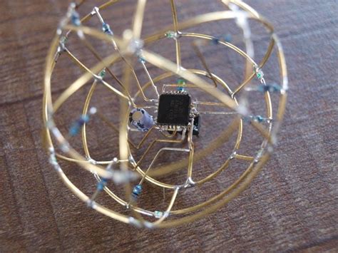 手工打造一颗黄铜 Arduino 心愿球送女神 Arduino 实验室 手工打造一颗黄铜 Arduino 心愿球送女神 Arduino 实验室