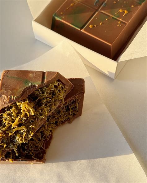 «Дубайский шоколад ️ корпус шоколадки выполнен из бельгийского молочного шоколада Callebaut ️ в