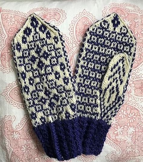 Ravelry Starmy Votter Pattern By Kate Fredriksen