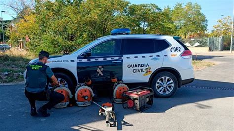 Un Detenido Y Un Investigado Por Un Presunto Delito De Robo Con Fuerza