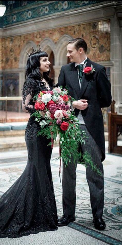 Gothic Wedding Ceremony Gothic Wedding Ideas To Create A Dramatic And Elegant Atmosphere Remoeq