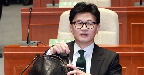 이재명·한동훈 차기 지도자 선호도서 오차범위 내 첫 진입19 Vs 16 갤럽