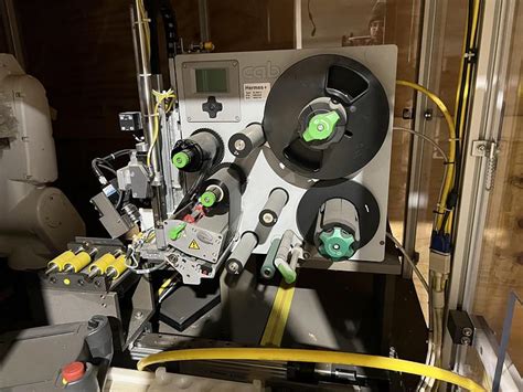 Fanuc Lr Mate 200ic 6 Axis Cnc Robot Small Package Labelling Cell R30ia Mate Control 104945