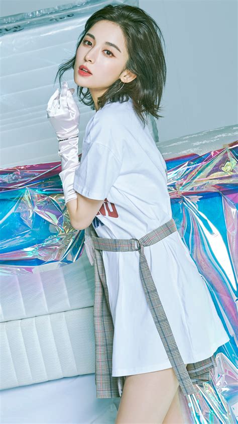 性感美女明星古力娜扎手机壁纸古力娜扎曲面屏手机壁纸三千图片网