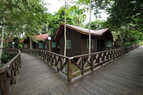 Kinabatangan Riverside Lodge Best At Travel