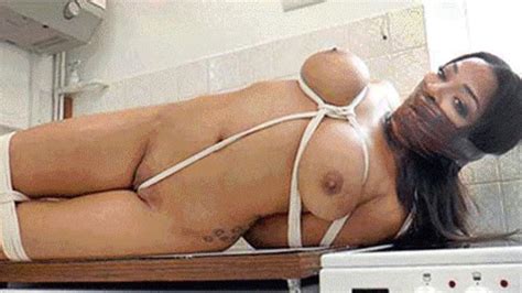 Ruby Summers In Cookery 101 With Culinary Wizard And Babegrabber The