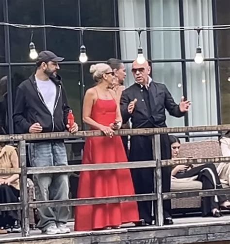 ვარსკვლავთცვენა ნატო დუმბაძის ქალიშვილის ქორწილში ვინ გახდა ცნობილი პროდიუსერის სიძე ფოტო