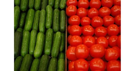 Доматите поевтиняха с 14 краставиците с над 5 Български Фермер