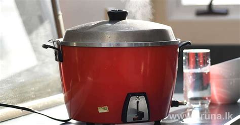 රයිස් කුකර් පියනෙන් දියණියගේ මුහුණ පිළිස්සු පියා අරුණ