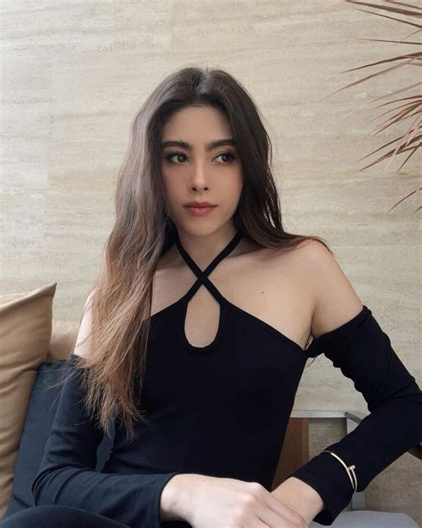 มิลลี่ คามิลล่า ในชุดว่ายน้ำ ทริปมัลดีฟส์ สวยเซ็กซี่ได้อีก