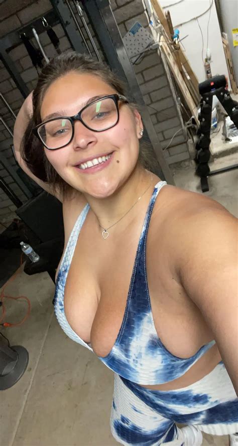 Always Working Hard 💪 Scrolller