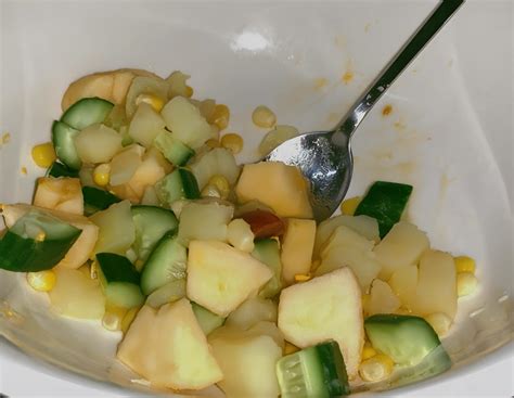 我真係好憎青瓜🥒🤢佢個隻味真係好難頂 （但係好有益）👽