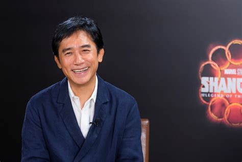 父親好賭，從小活在「被拋棄」的恐懼 梁朝偉與自己溫柔和解