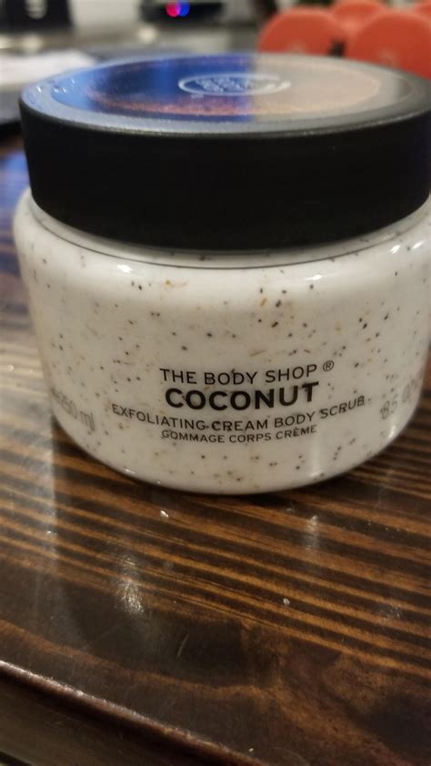 The Body Shop Coconut Exfoliating Cream Body Scrub Reviews In Body Scrub Exfoliants Chickadvisor