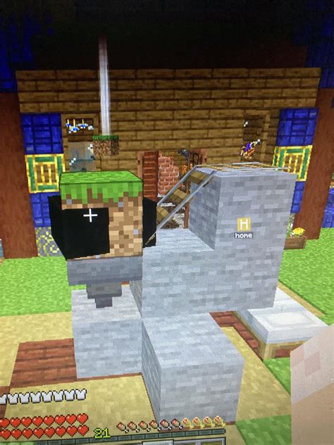 Does Anyone Know Why The Hopper Minecart Isnt Picking Up Blocks R
