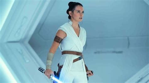 Daisy Ridleys Star Wars Movie Delayed Indefinitely