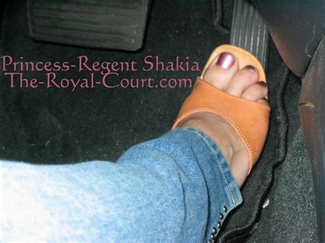 Wu S Feet Links Shakira S Photos