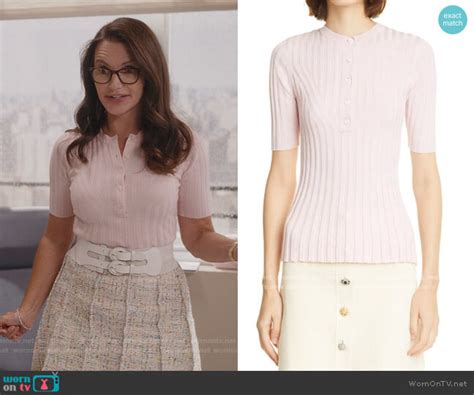 Wornontv Charlottes Pink Ribbed Henley Top On And Just Like That