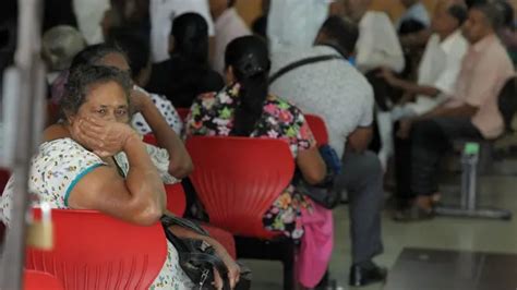 සයිටම් වෛද්‍ය වර්ජනය අත්හිටුවයි Bbc News සිංහල